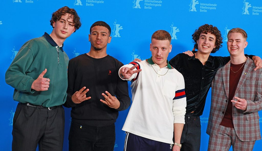 Sonne und Beton – Periskop